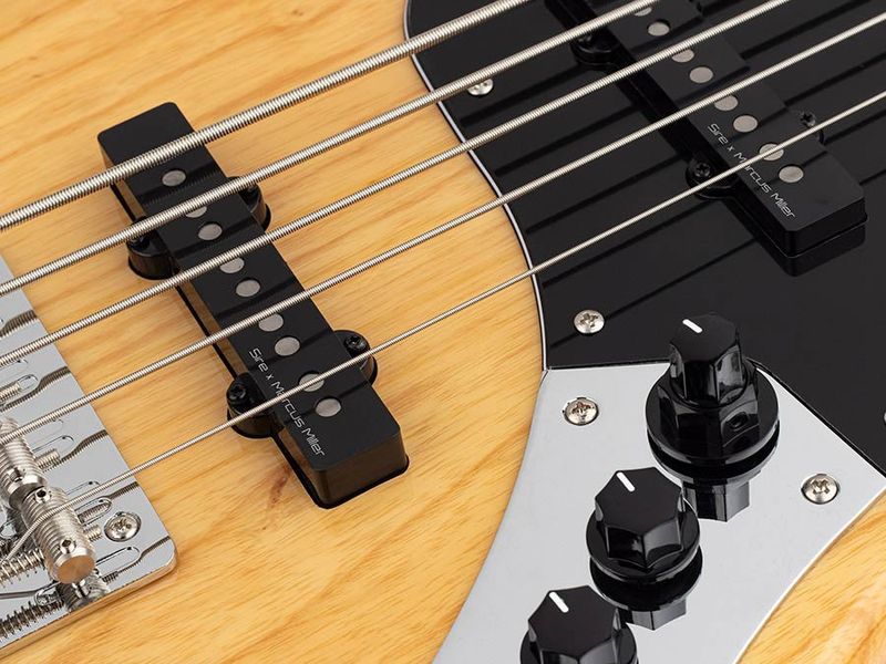 Sire V7 V 2nd Gen Series Marcus Miller Swamp Ash 5-string Bass Guitar ...